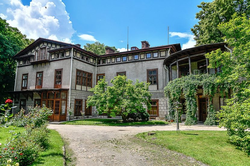 Muzeum w Przeworsku Zespół Pałacowo Parkowy – Zespół Pałacowo Parkowy